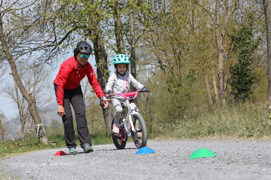 Moniteurs VTT et Vélo de Route - Les Pyrénées mythiques à vélo ou à VTT